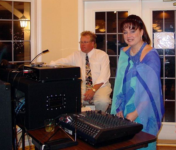 Russian singer Marina Zhuravleva from Calgary, Canada